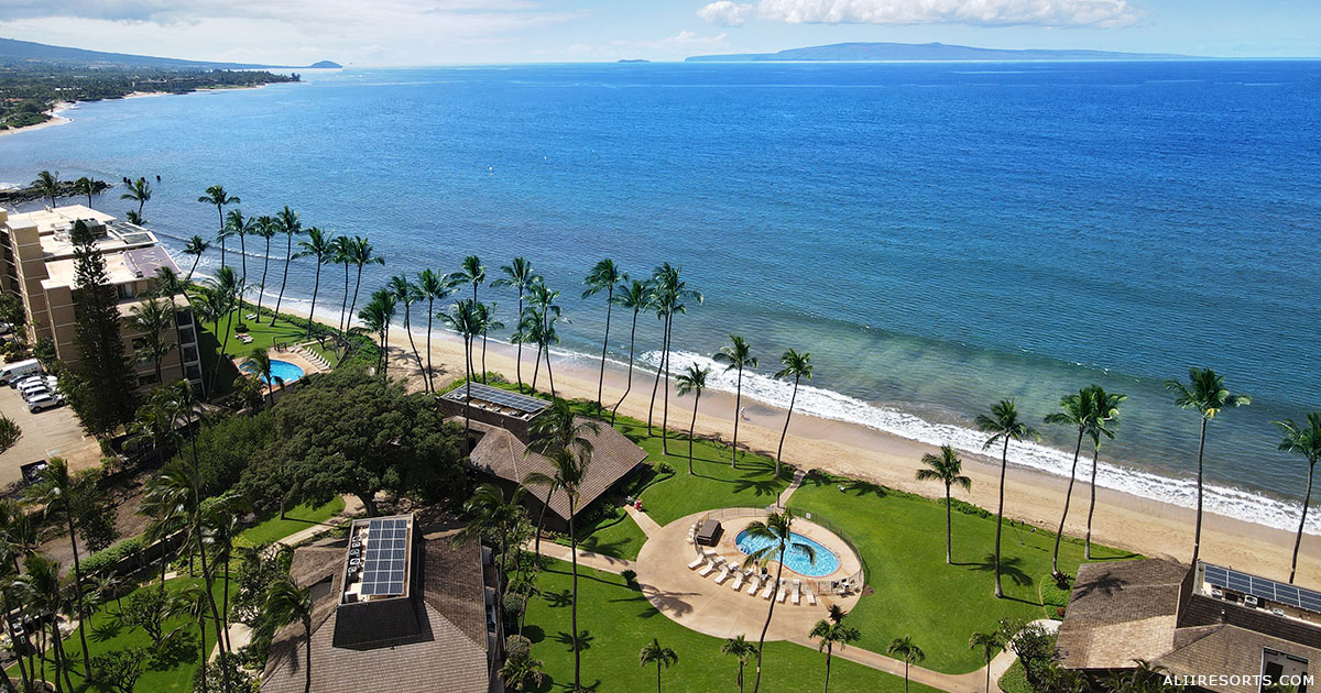 Maalaea Surf Resort Vacation Rentals - Maui Oceanfront Condos